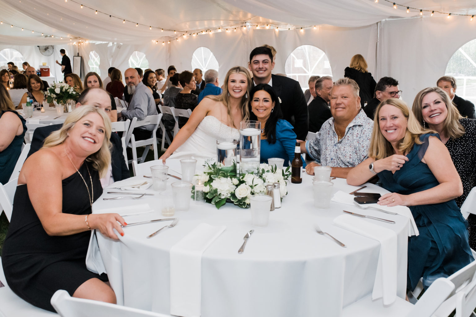 The Best Way To Get a Photo with All Your Wedding Guests: The Table ...