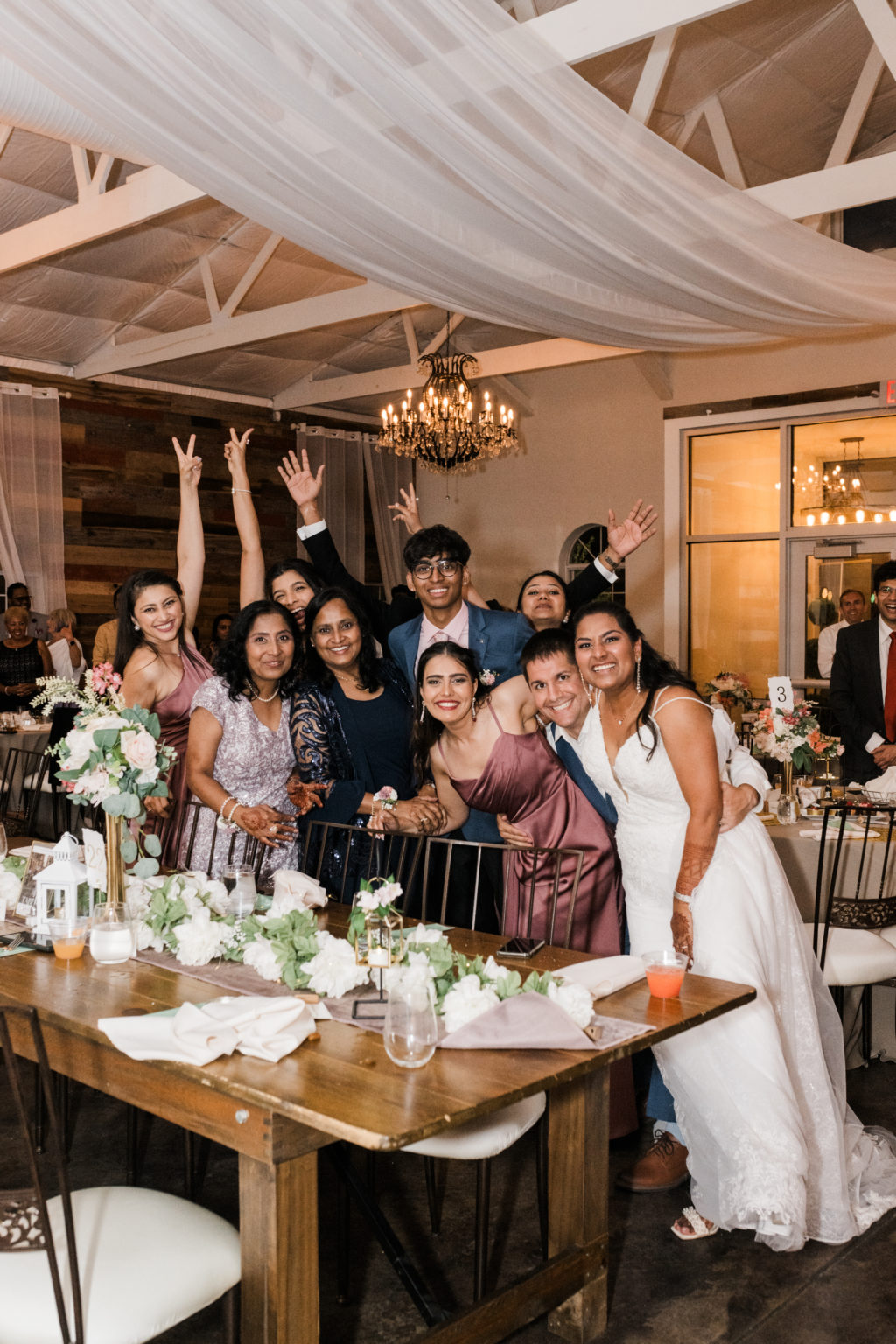 The Best Way To Get a Photo with All Your Wedding Guests: The Table ...
